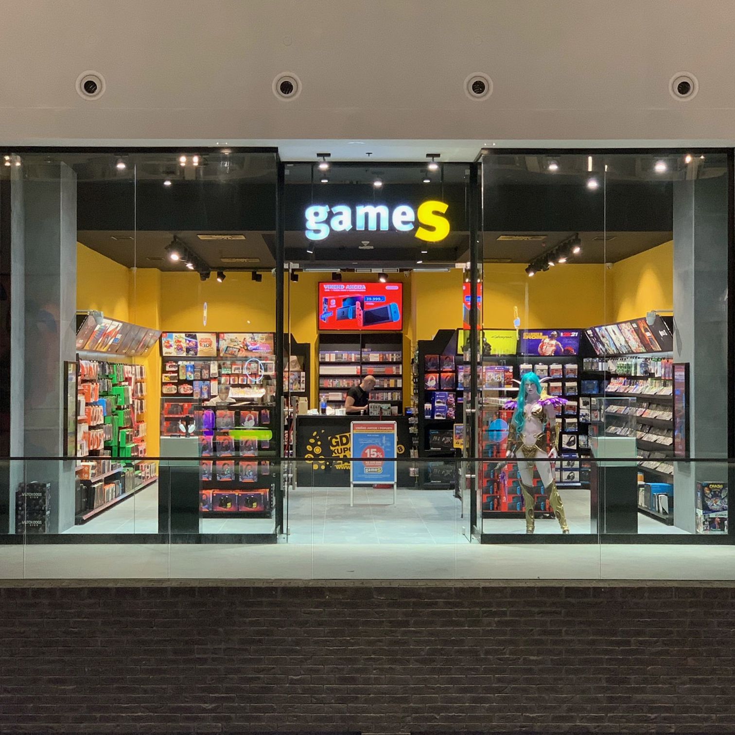 Games na vodi TC Galerija | Games online shop | Games Online Shop