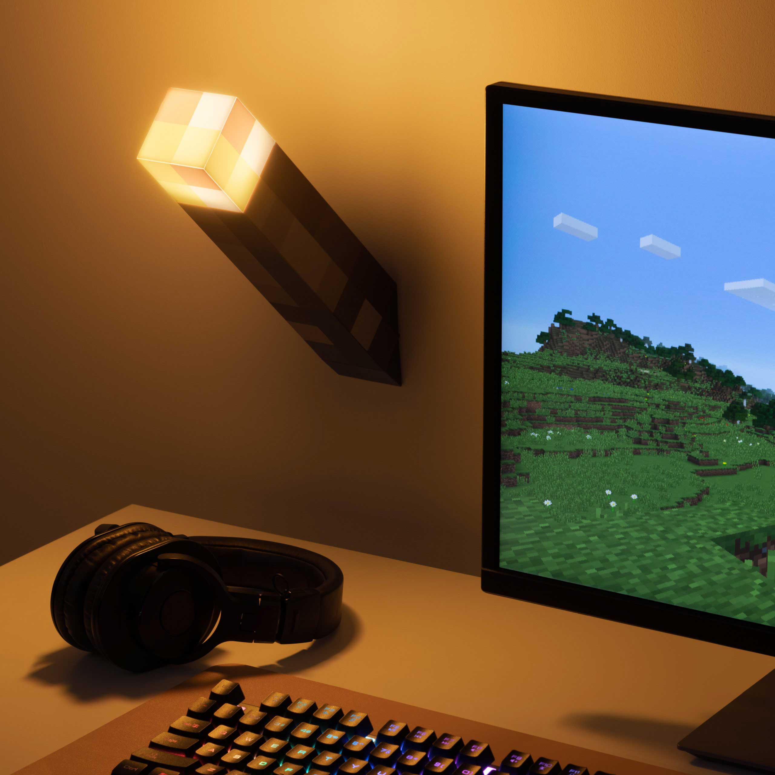 Lampa Paladone Minecraft - Torch Light | Games online shop