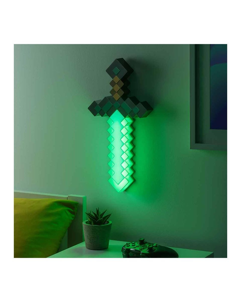 Lampa Paladone Minecraft - Diamond Sword Light | Games Online Shop
